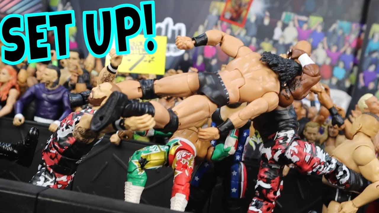 WWE Action Figures CHAIN SETUP - YouTube