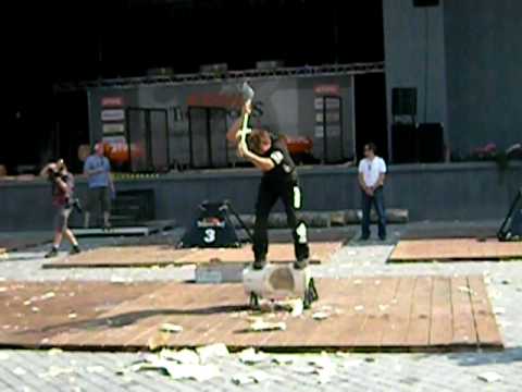 robert ebner @ stihl timbersports - underhand chop - 10.7.2010 - YouTube