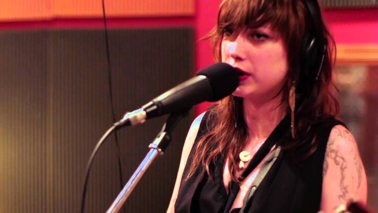 Those Darlins - Pet You and Hold You - YouTube