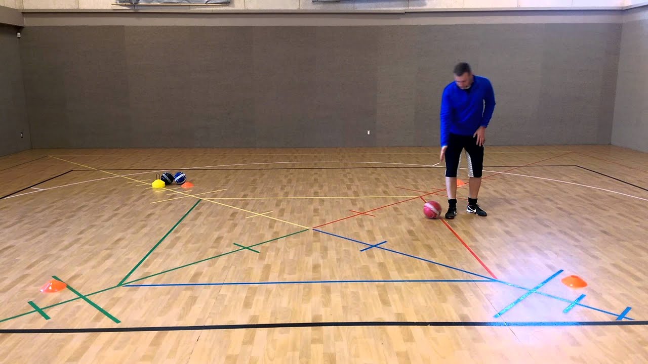 Soccer Dribbling Tutorial - Top dribbling moves - YouTube