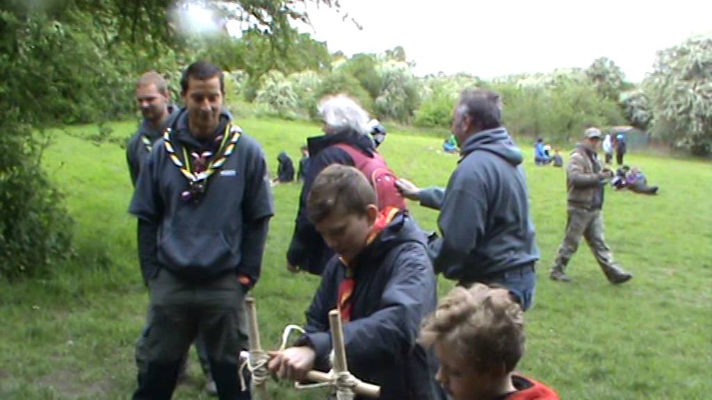 Bear Grylls and Steve Backshall visit Bromley District Scouts. Part 13 ...