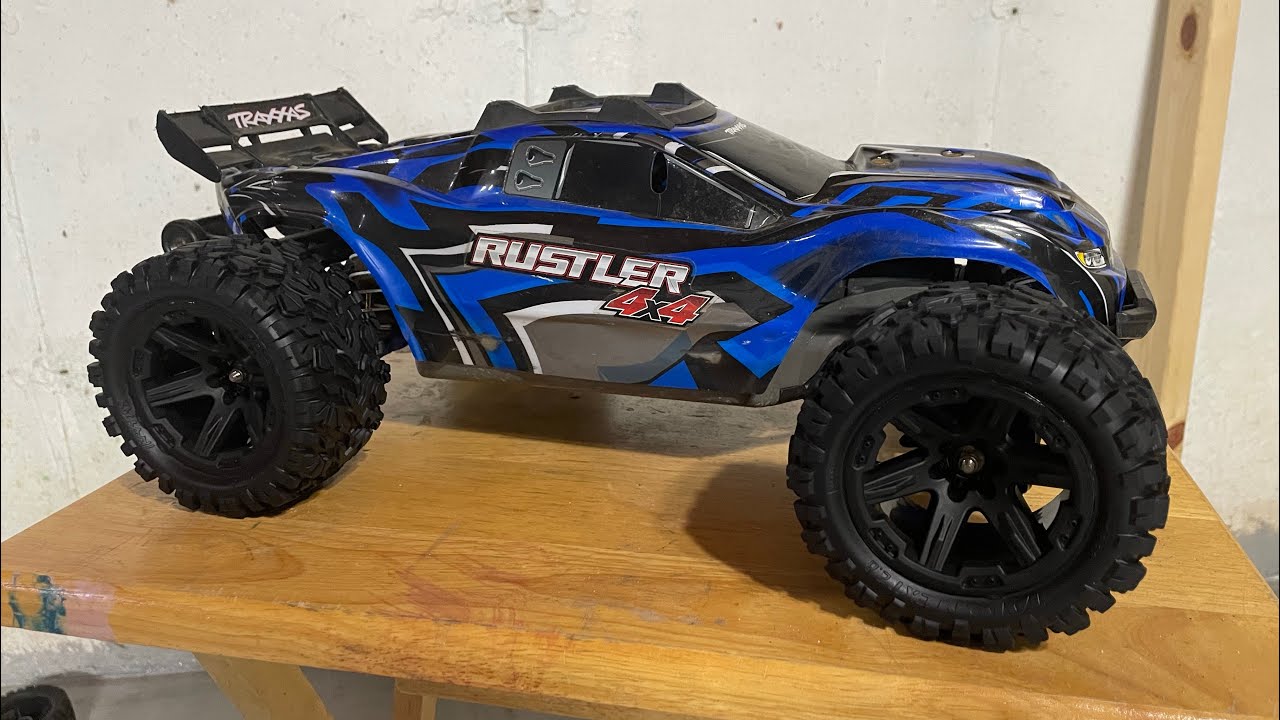 Traxxas Rustler 4x4 VXL 3s Testing New Diff Cup and greased drive ...