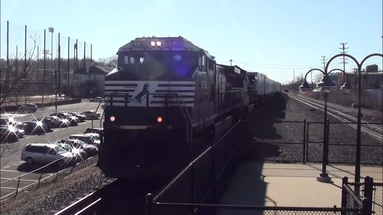 NS 9736 Leads NS 20K East through Union, NJ 02/09/2019 - YouTube