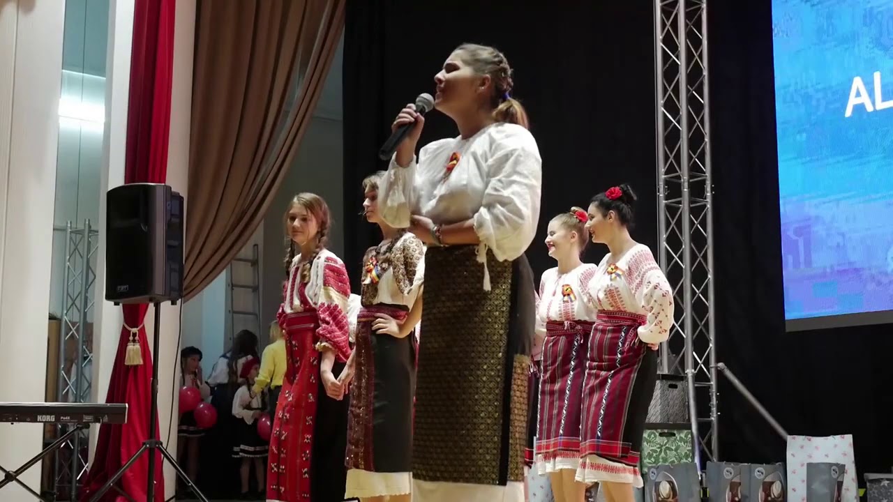 Alexandra Costache- Intr-o iarna , lunga grea(Spectacol Decembrie by ...