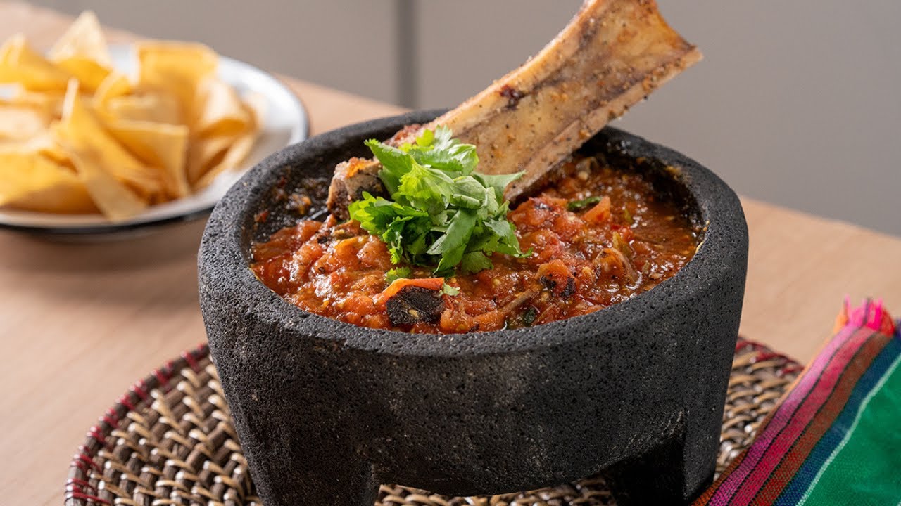 Salsa martajada con tuétano | kiwilimón recetas - YouTube