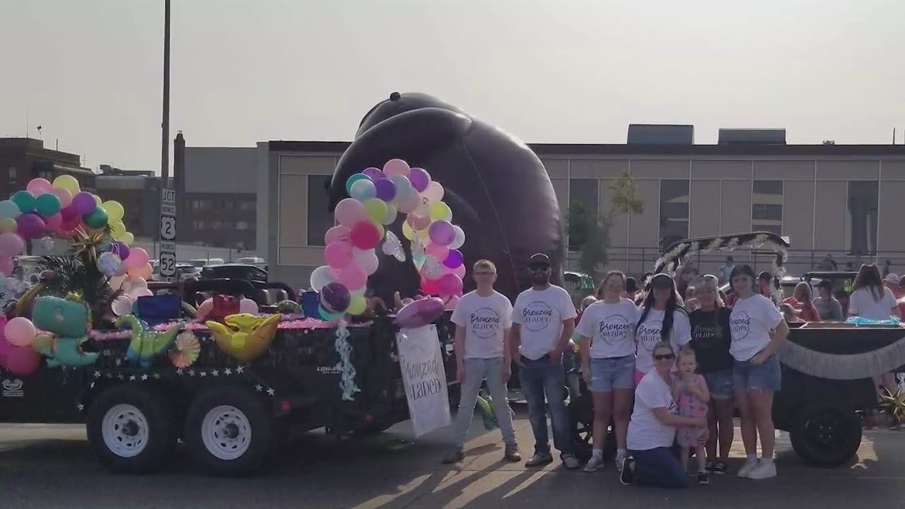 Fair: State parade winner - YouTube