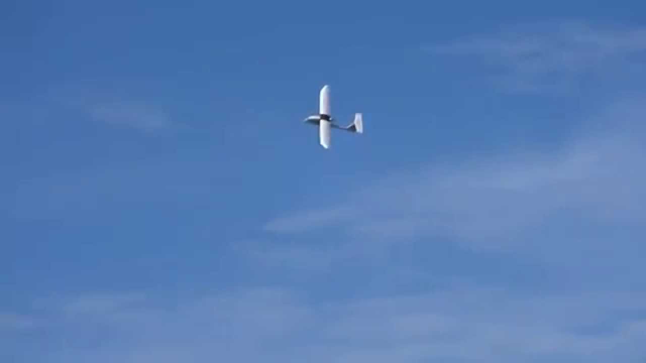 Skywalker 1900 FPV Glider - YouTube