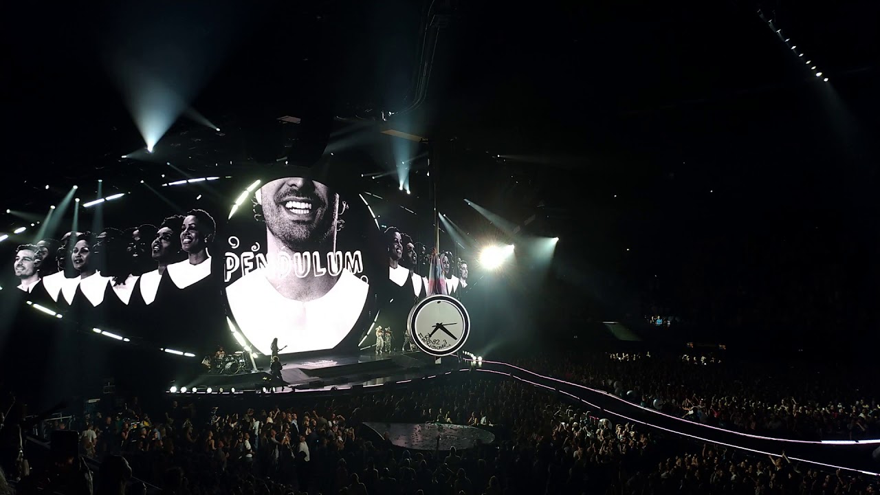 Katy Perry - Pendulum live in Amsterdam HD - YouTube