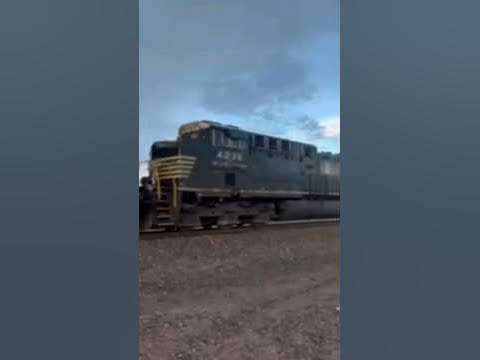 NS AC44C6M On a Mega Empty Coal train @coloradojoint-lineproductions - YouTube