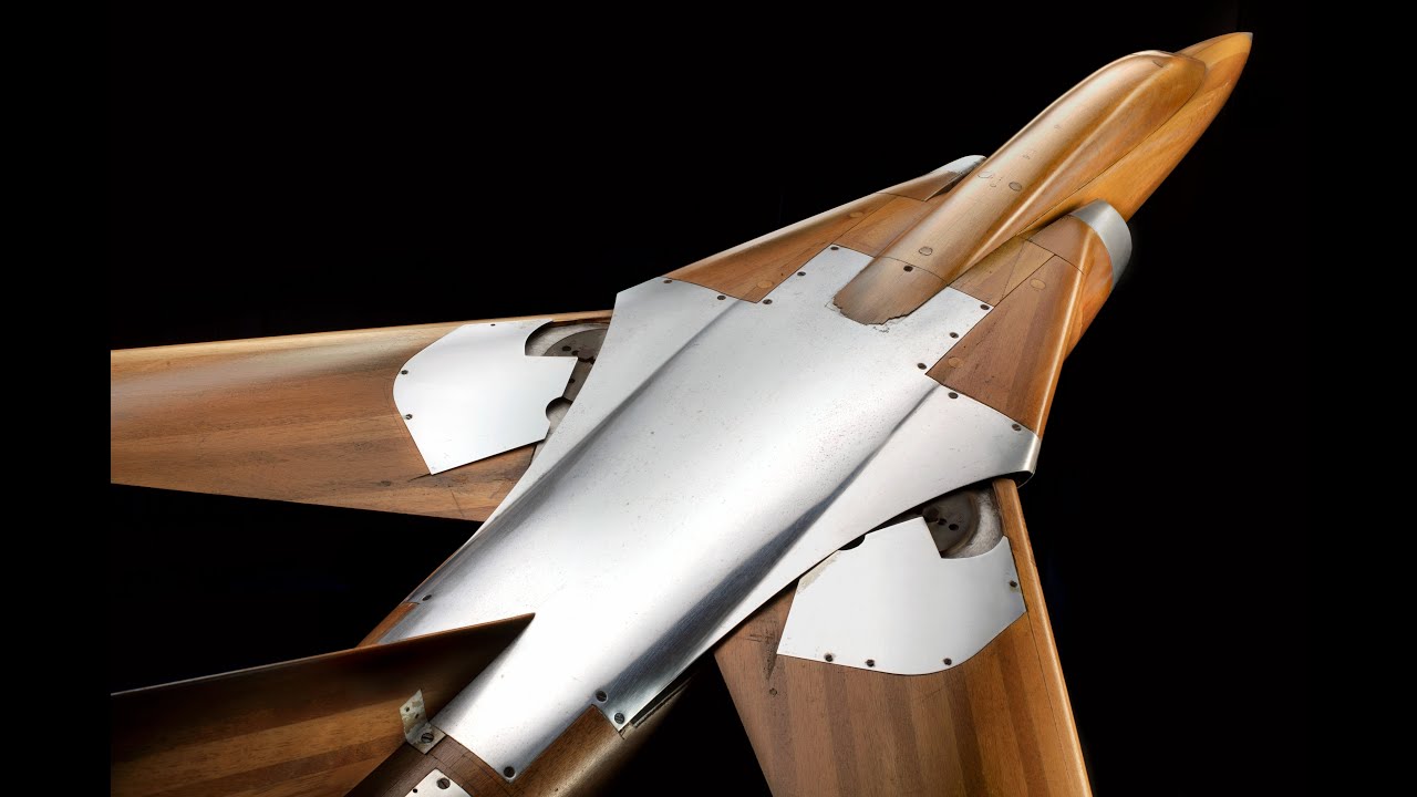 Exposition Axel Ruhomaully - The Perfect Line - Dassault Aviation - YouTube