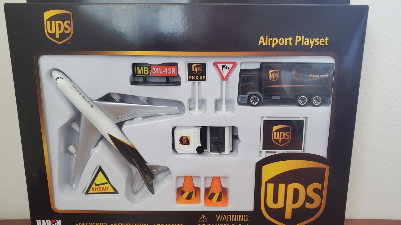 UPS AIRPORT PLAYSET REVIEW - YouTube