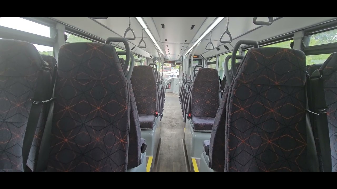 (TX25 BUS) travel express Volvo B8L MCV evoseti route Rail Replacements ...