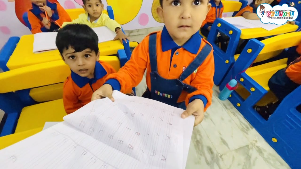 Kids Are Learning With Fun | Shapes Recognition | Preschool Concept ...