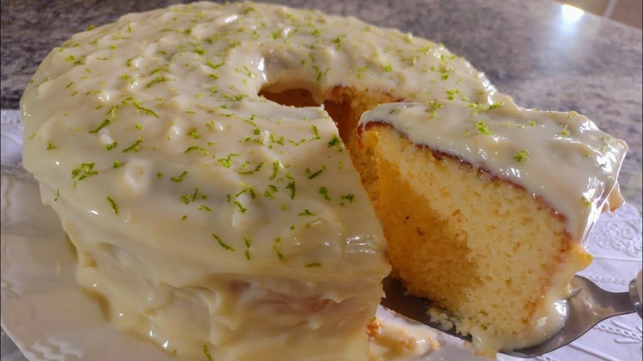 Fiz esse BOLO DE LIMÃO ÚMIDO E FOFINHO rápido e ingredientes simples ...