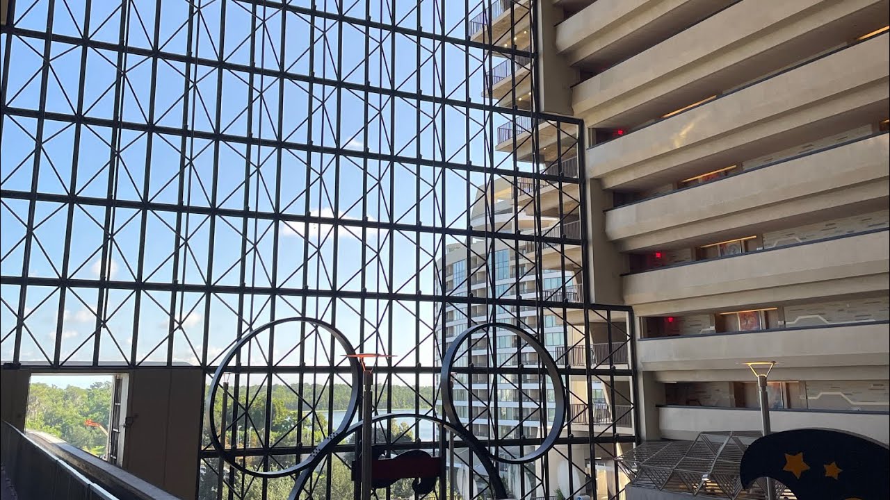 Disney's Contemporary Resort Pool Slide & Garden Wing Room Tour - YouTube
