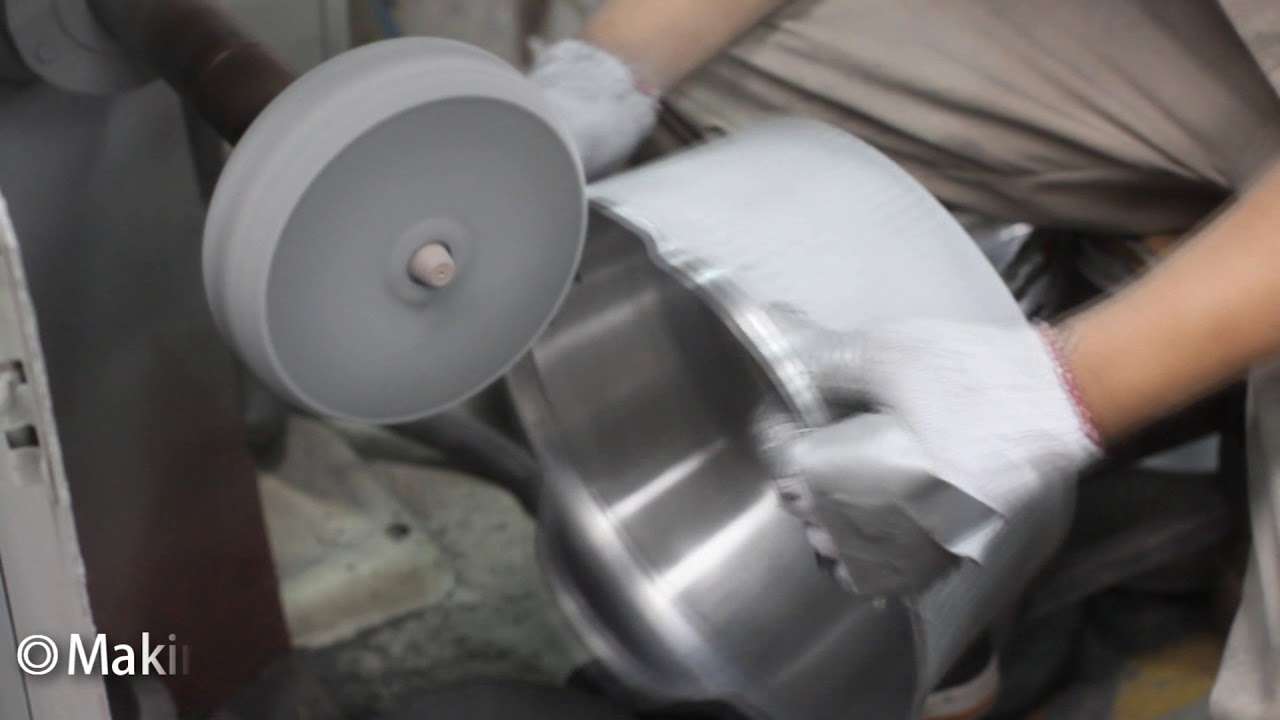 NICE COOKER: DIE CAST ALUMINUM PROCESS - HAND GRINDING - YouTube