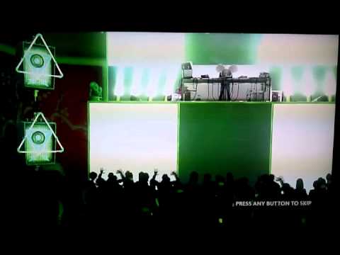 deadmau5 intro on dj hero 2 - YouTube