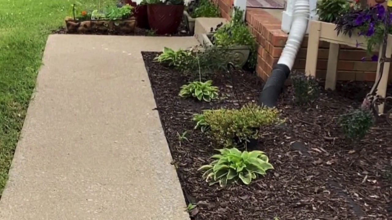 CURB APPEAL - Pressure washing the walkway - YouTube