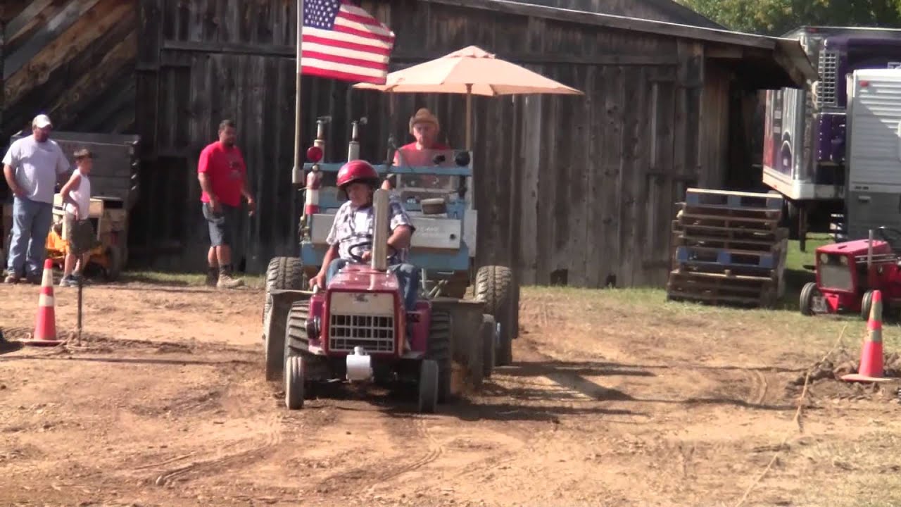 2013 Diesel Garden tractor pulling. Delmont, Pa, Part 1 - YouTube