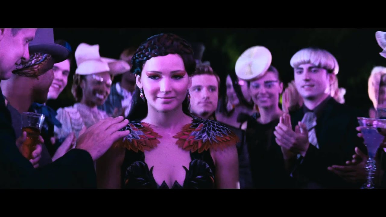 The Hunger Games: Catching Fire - Official Trailer - YouTube