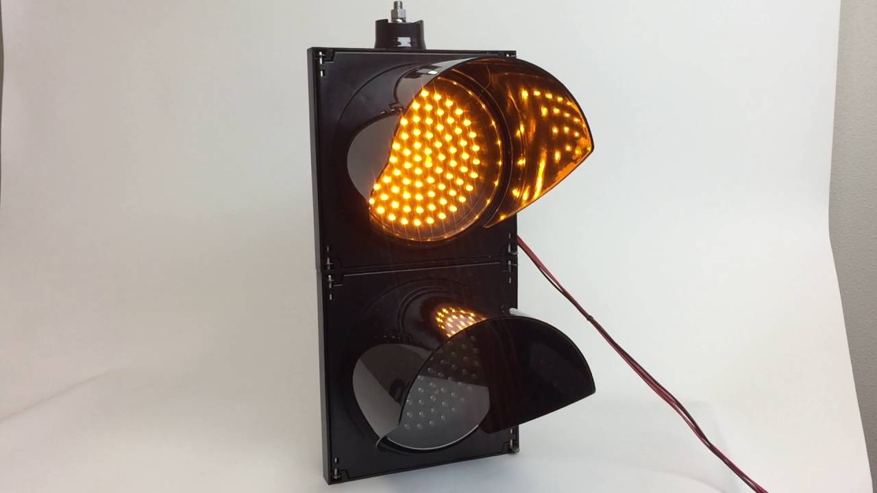 BNR 2 Aspect 200mm Wig-Wag LED Traffic Lights 12-24VDC - YouTube