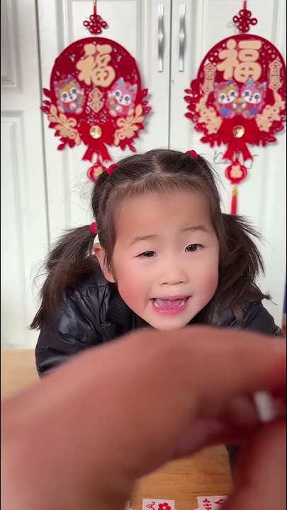 哈哈哈娱乐一下😂😂😂 给生活找点乐子 搞笑家庭欢乐多 快乐就这么简单 给生活找点乐子 记录孩子的点点滴滴 每一个孩子都是上天赐予我们的礼物 Youtube