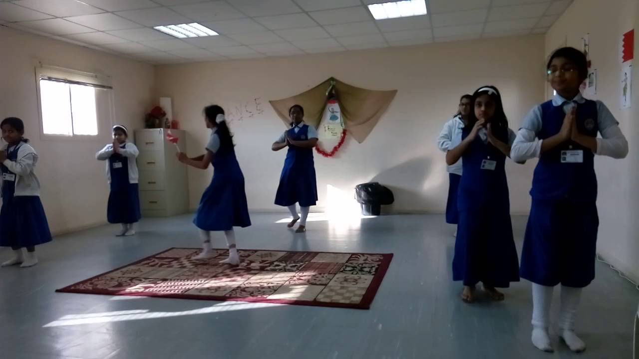 my dance girls of bahrain school - YouTube