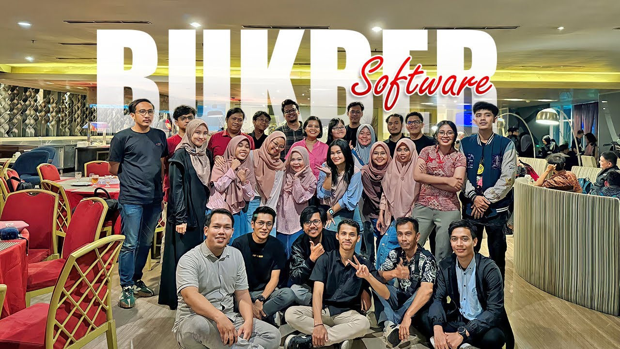BUKBER DIVISI SOFTWARE | DI NOVOTEL HOTEL - YouTube