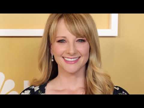 Melissa Rauch’s Latest Bikini Pics Spark Reactions | The Big Bang Theory