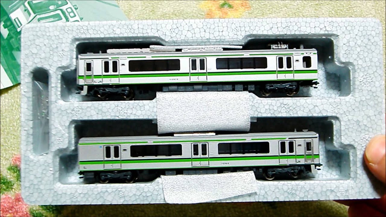 KATO E127系 0番台 新潟色開封！ - YouTube