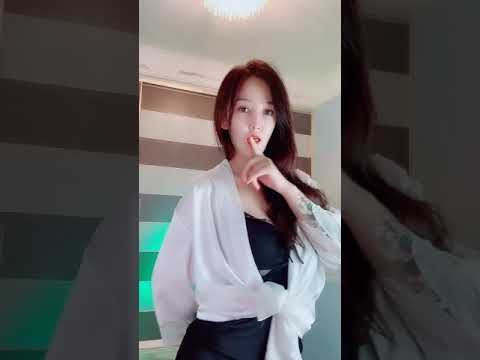 花椒直播 Hot Chinese BJ Sexy Dance 【miniskirt】
