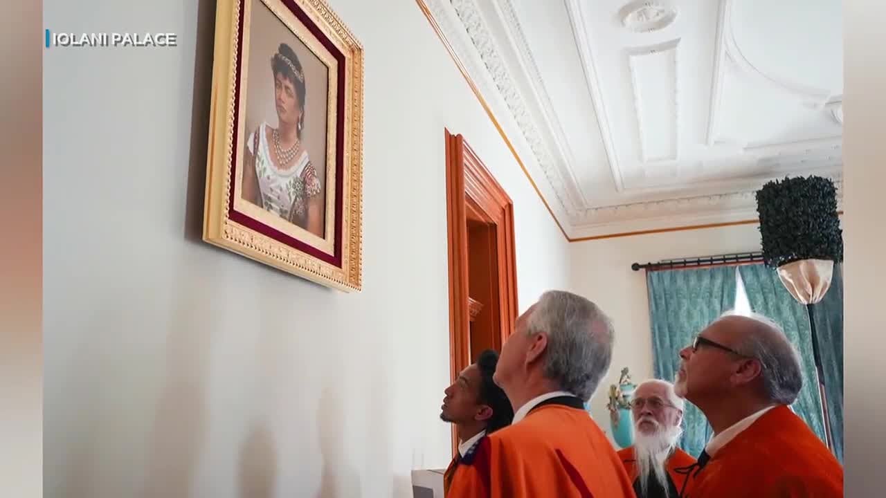 Restored portrait of Hawaii princess returns to Iolani Palace - YouTube