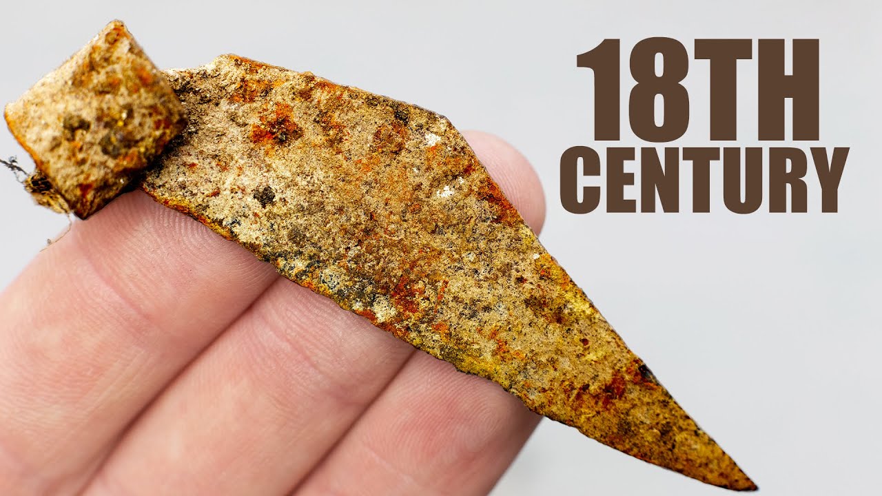 Reviving History: The Amazing Restoration of a 300-Year-Old Rusty Knife ...