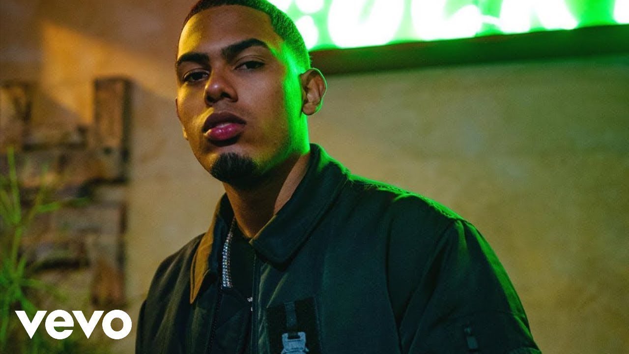 chucky 73 myke towers fetti031 zili (video oficial) - YouTube