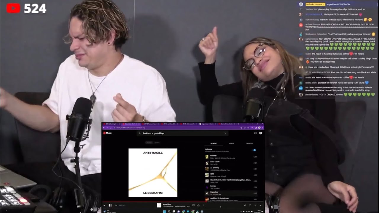 Waleska & Efra Herrera React To LE SSERAFIM - Impurities | Live - YouTube