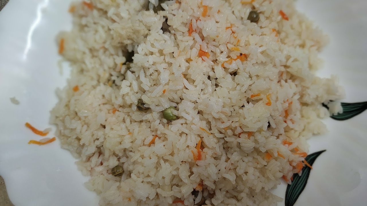 মটরশুঁটি গাজরের মিক্স পোলাও রেসিপি।Motorshuti gajorer mixed polao ...