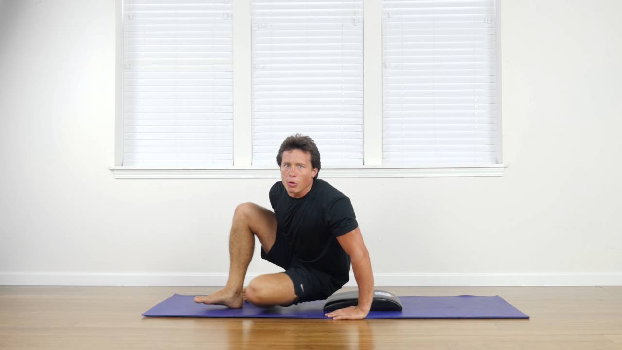 Leg Extensions with the 321 STRONG Abdominal Mat - YouTube