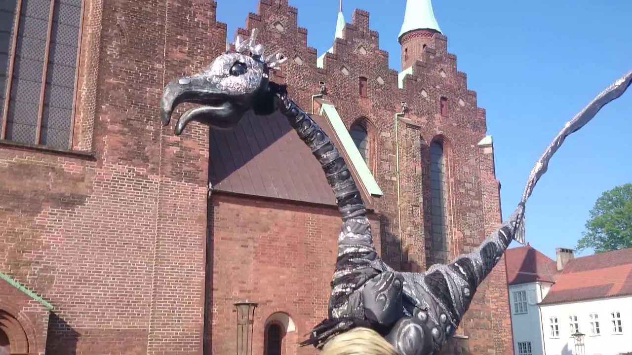 Saurus Dutch Street Troupe - Ilt Festival, Aarhus 2017 - YouTube