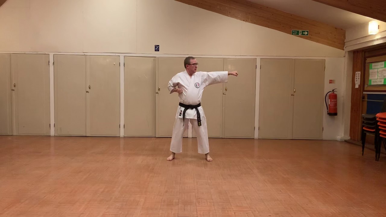 8th Kyu yellow belt Pinan Shodan - YouTube
