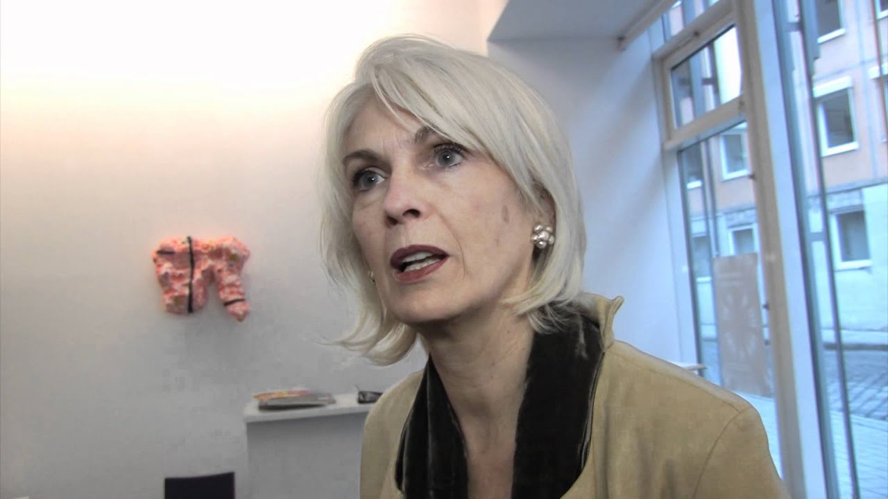 Kunstvermittlung in Galerie - Christa Häusler - YouTube