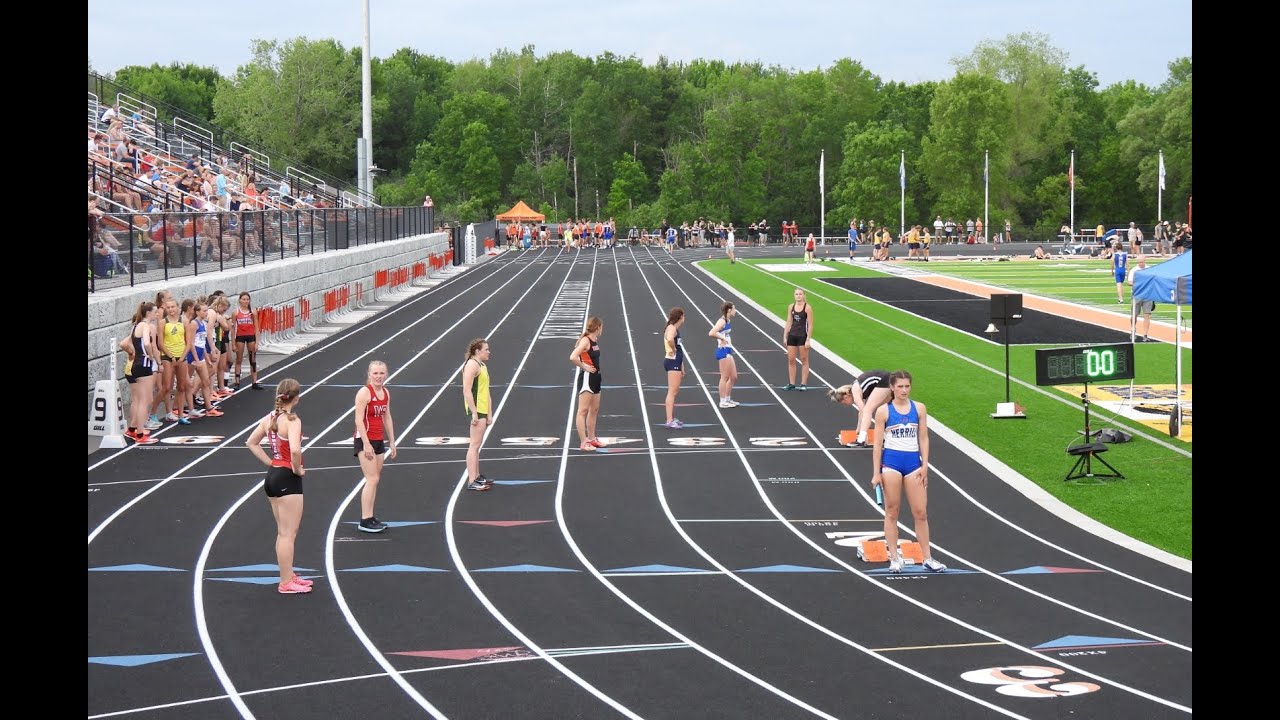 2021 Wisconsin Valley Conference Track meet 4x400 Relay - YouTube
