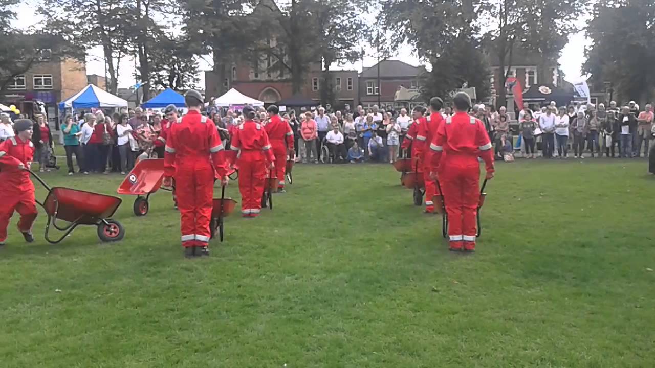 THE MIGHTY RED BARROWS - YouTube