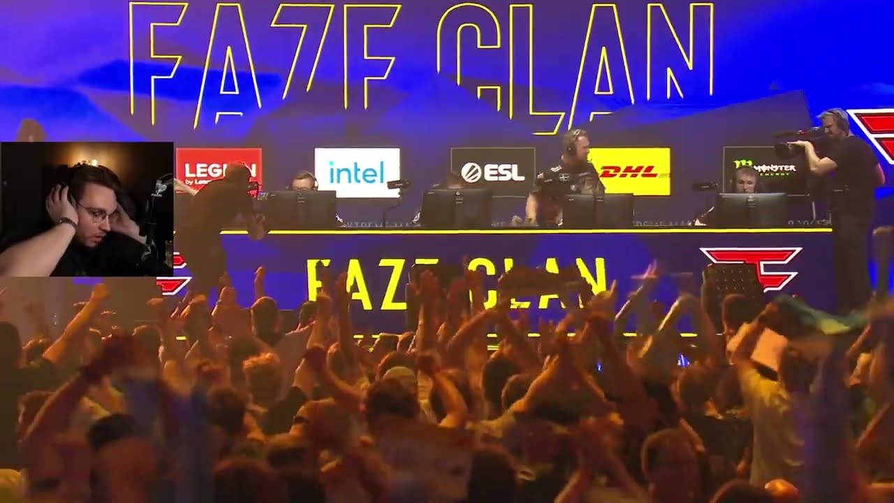 4 minutes of ohnePixel being the biggest Faze Clan fan - YouTube