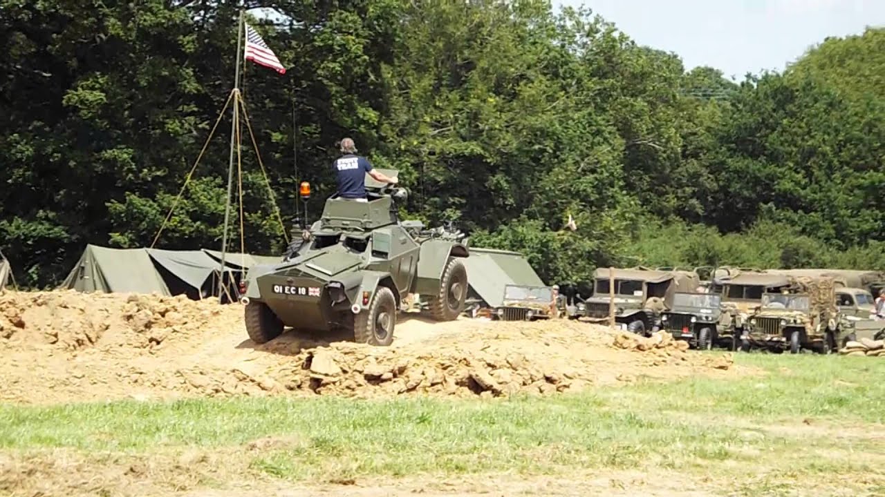 Military Scout vehicle - YouTube