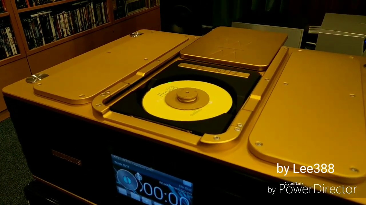 WADAX Atlantis @ Audiotechnique - YouTube