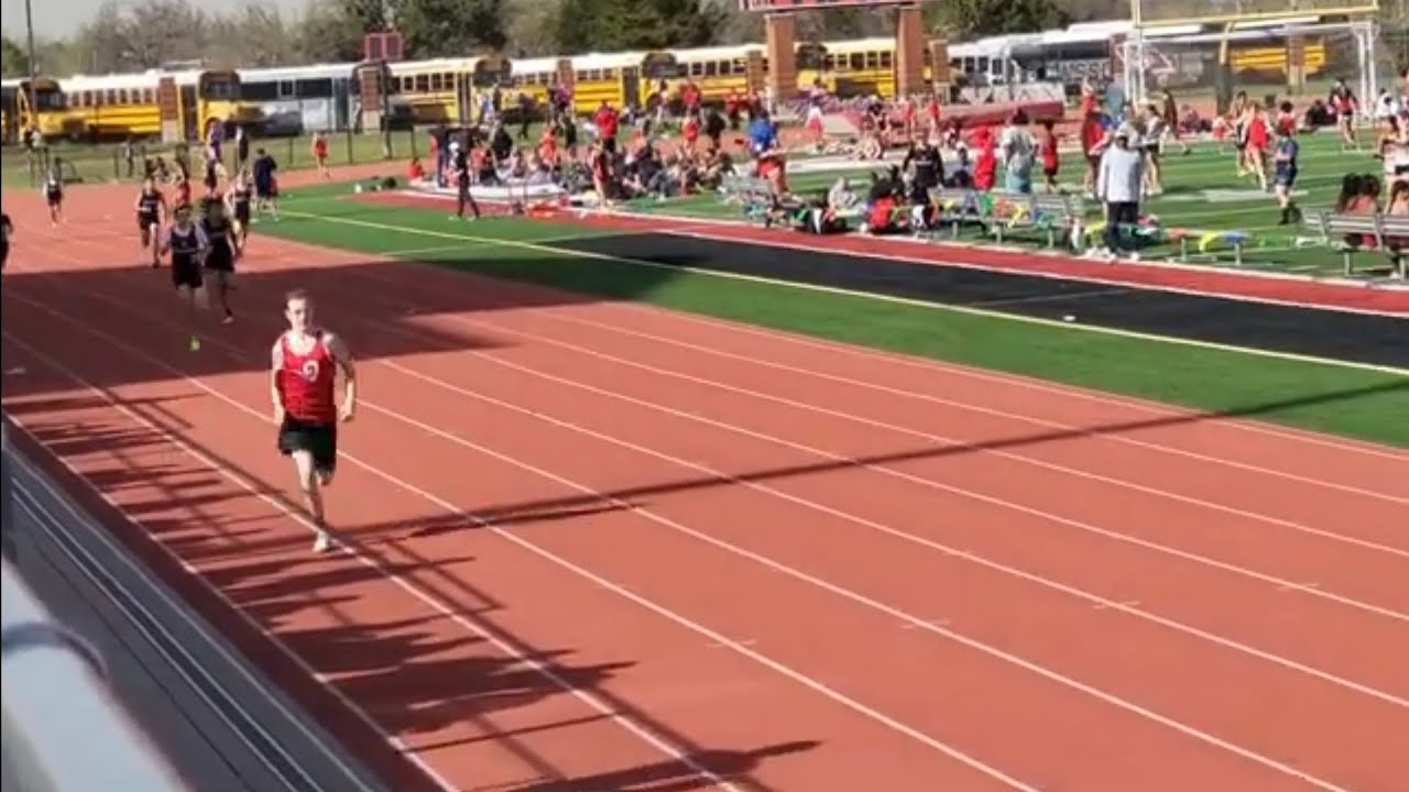 400m 7th Grade Boys HEATS @ Yukon - YouTube