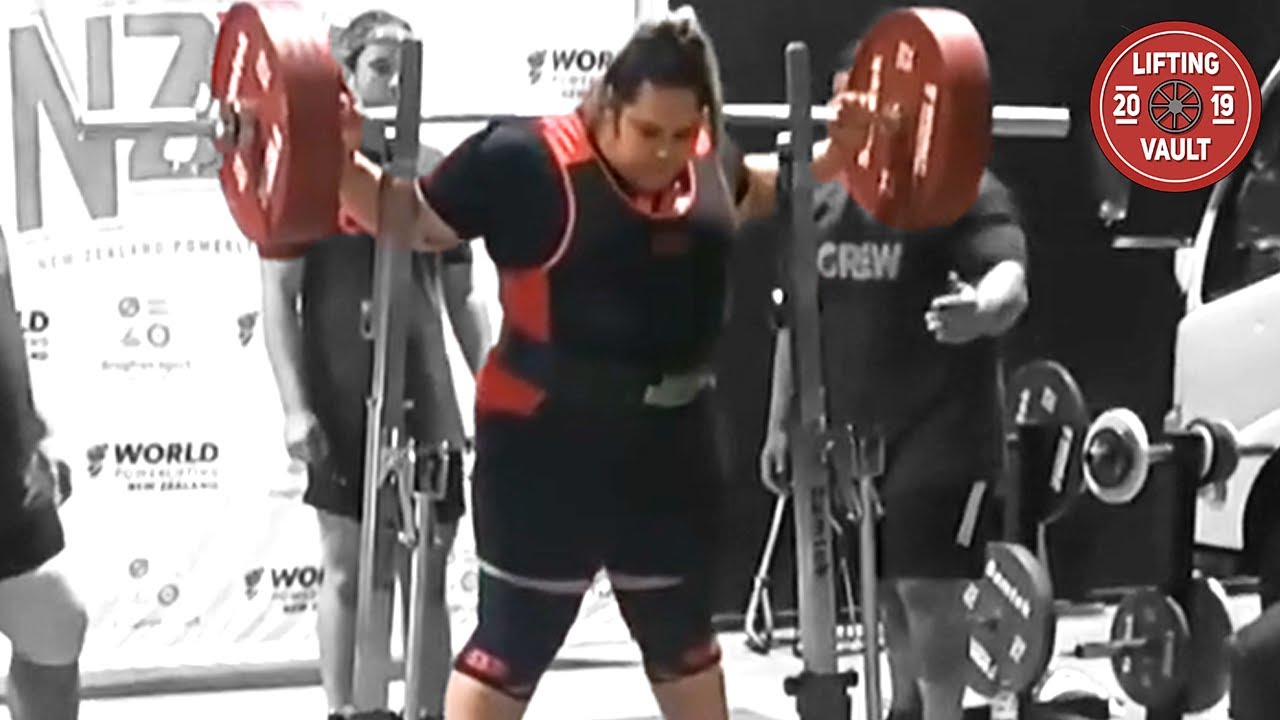 The Most Impressive Powerlifting Debut I Have Ever Seen - YouTube