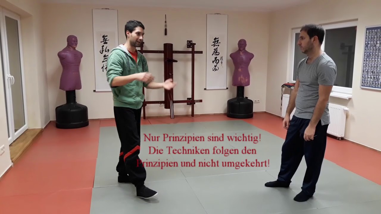 Wing Chun 1 Sektion Chi Sao - Zugangriff + Pak Sao Fauststoß ( WingTsun ...