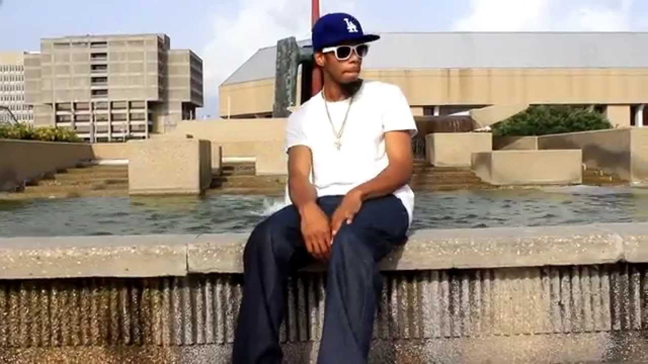LIL ROBBIE ft. UTHA BRUTHA "CANT STAY MAD AT YOU" - YouTube