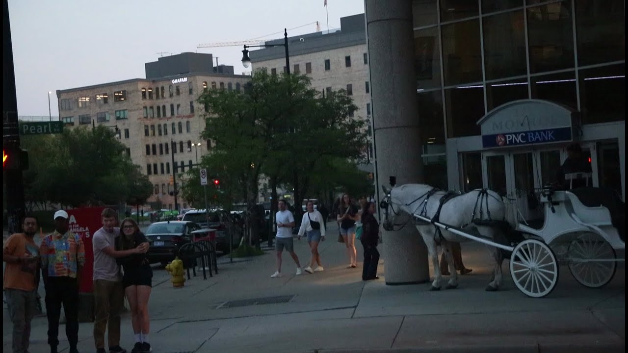 Friday Night Sunset River Walk (8/18/2023) - YouTube